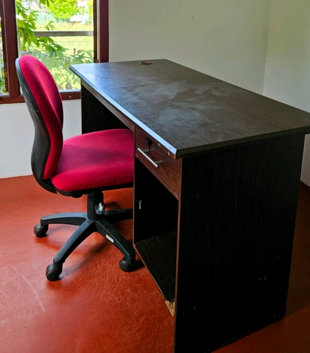 DAMRO OFFICE TABLE - MO.lk - MO.lk